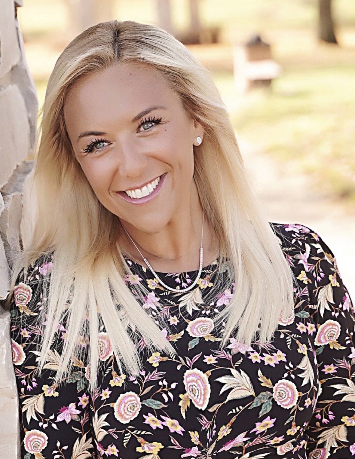 Nicole Walling's Instagram, Twitter & Facebook on IDCrawl